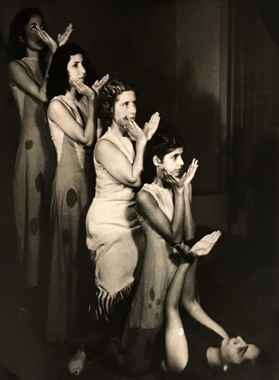 Hilde Holger — METROMOD