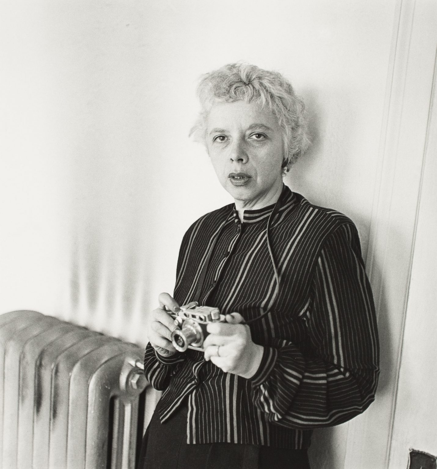 The universal language: About an unusual love-triangle between Lisette ...